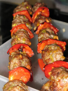 Delicioso kebab de pistacho con un toque exótico y saludable