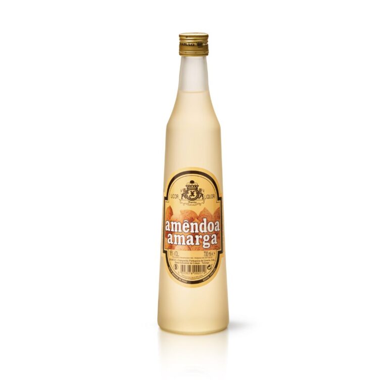 Delicioso licor de almendra amarga: el placer en cada sorbo